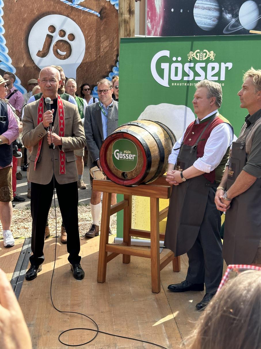 Kaiser Wiesn mit großem Pomp eröffnet | Bier Guide